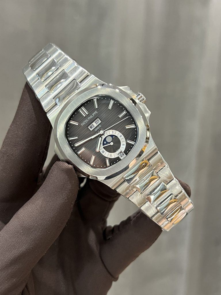 Đồng Hồ Patek Philippe Super Fake Nautilus 5726 Moonphase 40.5mm ...